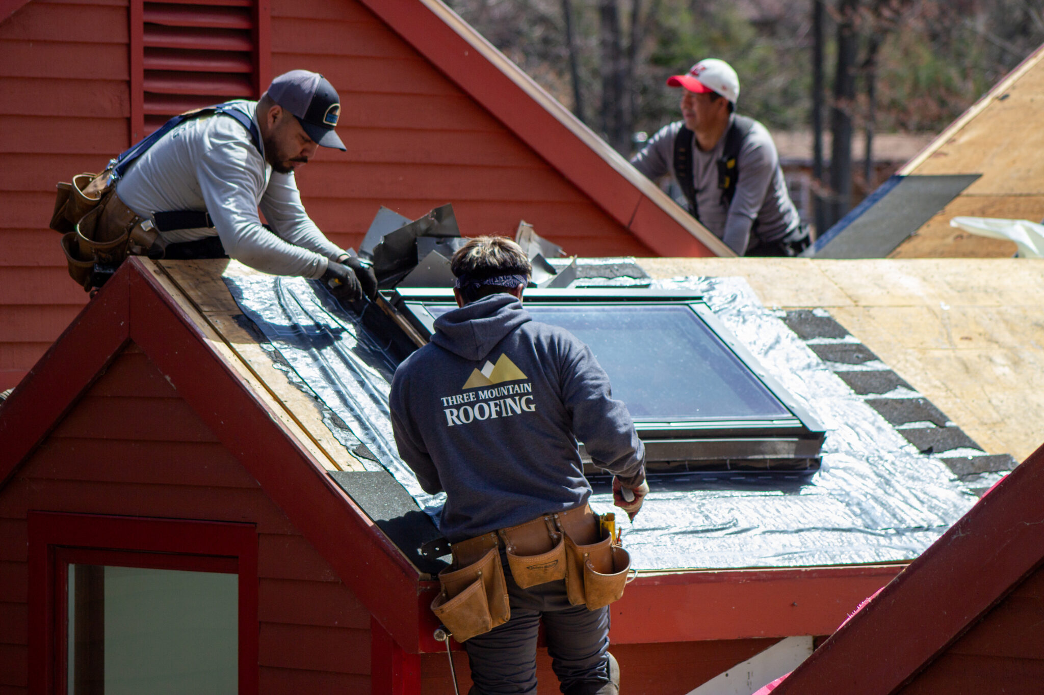 Roof Repair in Jeffersonville, VT | Roofing Contractor | Three Mountain ...